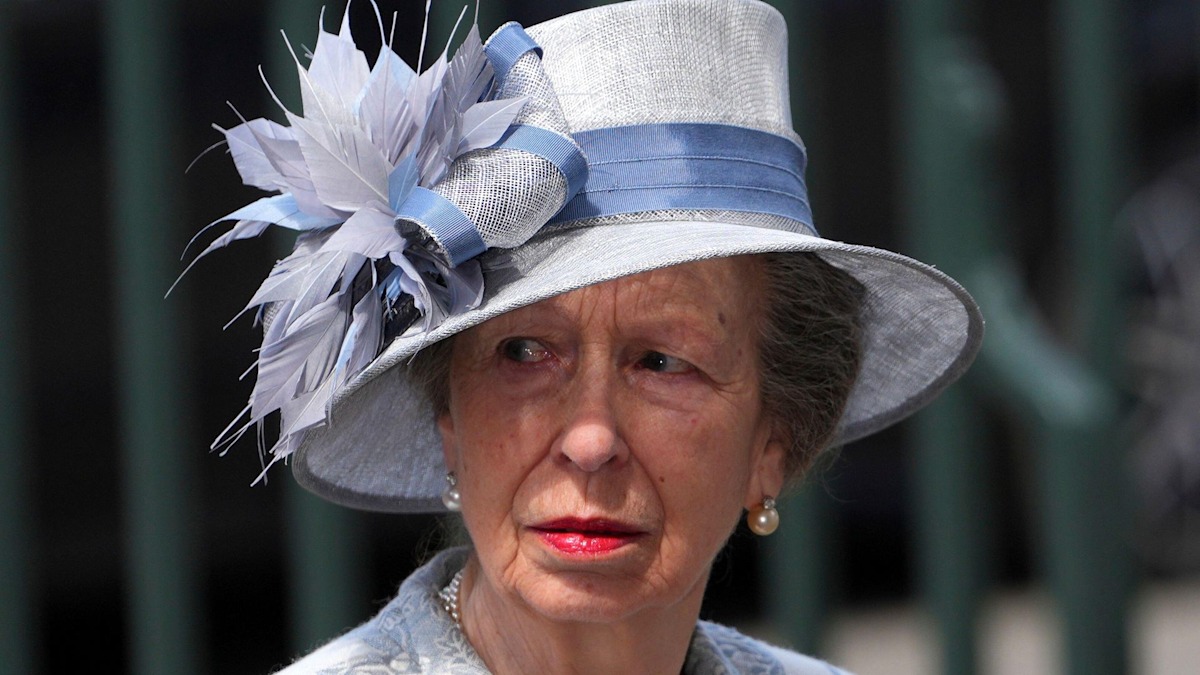 Royal family LIVE: Princess Anne's double London outings that prove she ...