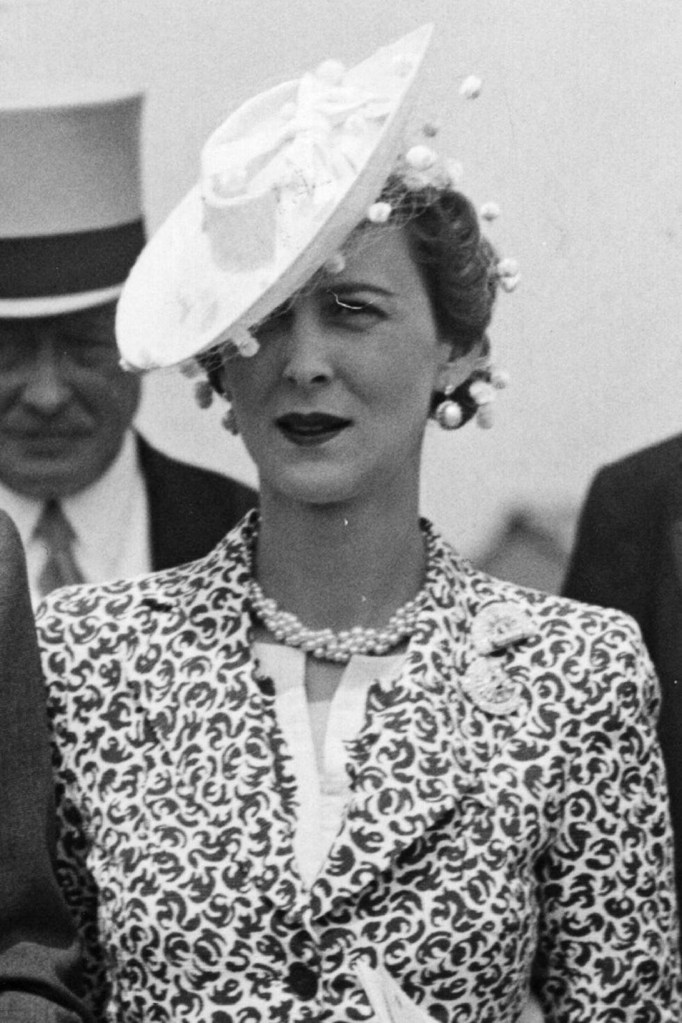 The 50 Best Royal Hat Moments of All Time - Lord's Press