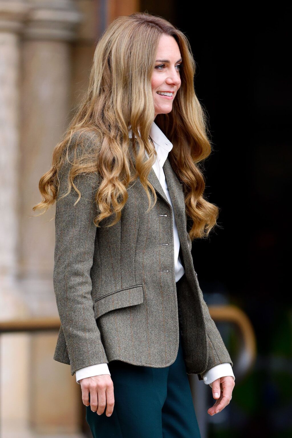 Kate Middleton, Wigs & Why It's No One's Place To Ask - Lord's Press